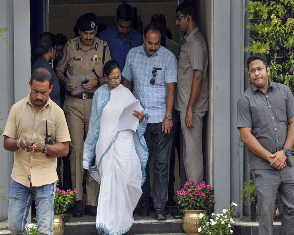 Mamata, KCR skip Niti Aayog meet