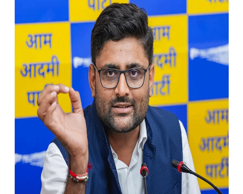 BJP releases another old video of Gujarat AAP chief Italia