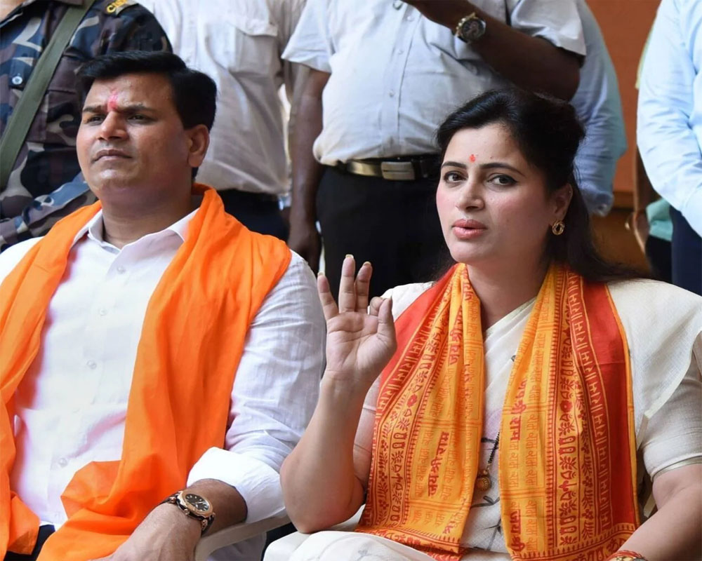 Hanuman Chalisa row: Mumbai court grants bail to MP Navneet Rana, her MLA-husband Ravi Rana