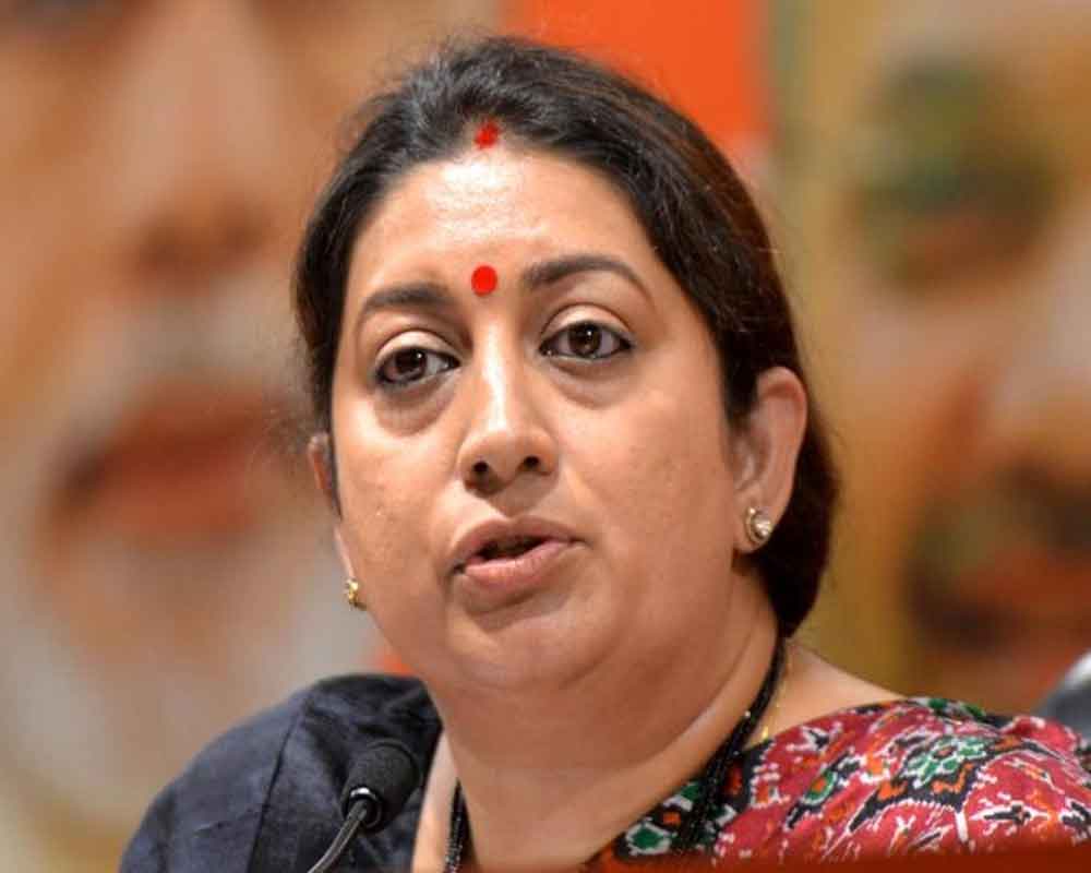 HC issues summons to Cong leaders on Smriti Irani's defamation suit