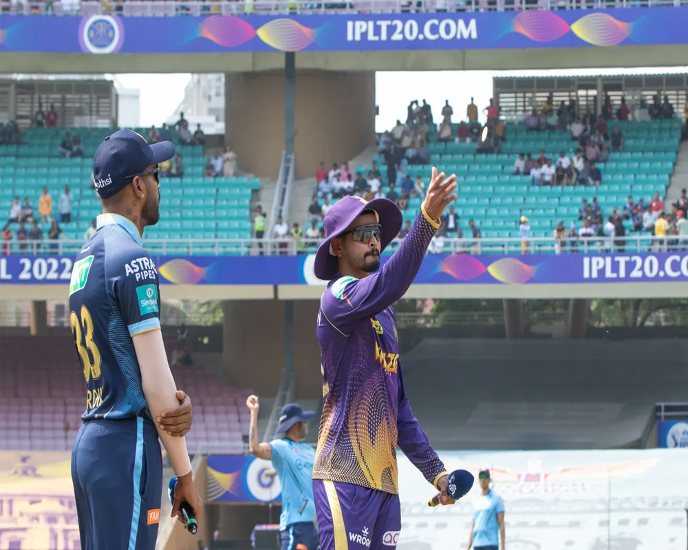 Skipper Hardik Pandya returns as GT wins toss and opt to bat against KKR