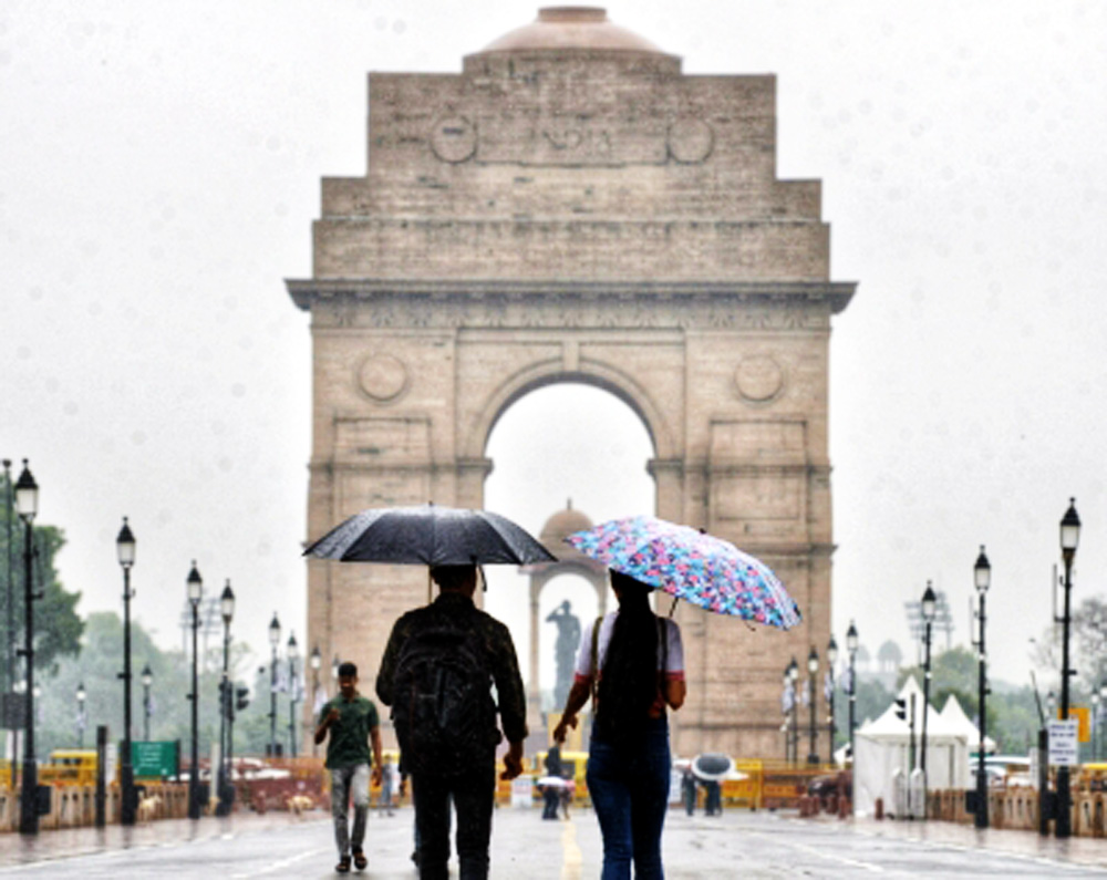 After isolated rain, Delhi's air quality improves to 'moderate'