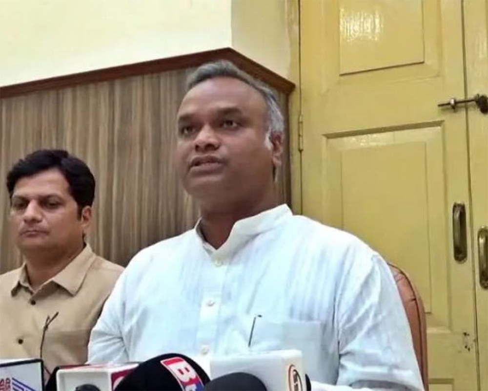 Congress president Mallikarjun Kharge's son Priyank calls Modi â€˜nalayak'