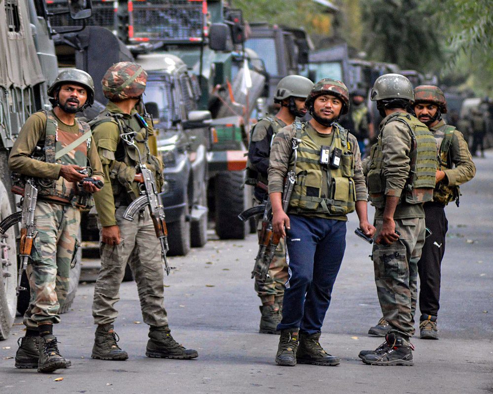 Two terrorists killed in encounter near LoC in J-K's Baramulla