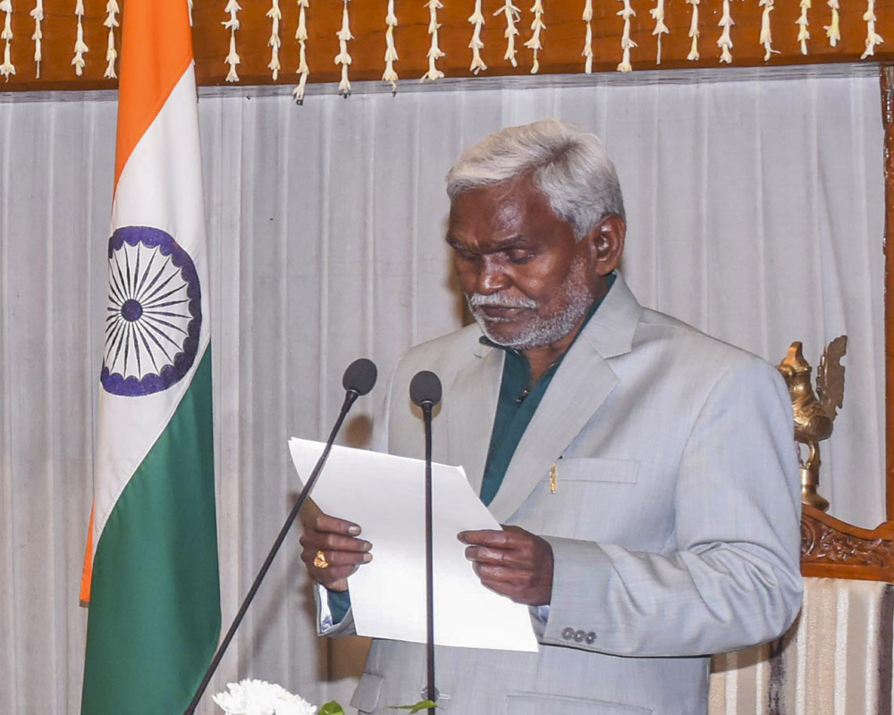 JMM"s Champai Soren takes oath as chief minister of Jharkhand