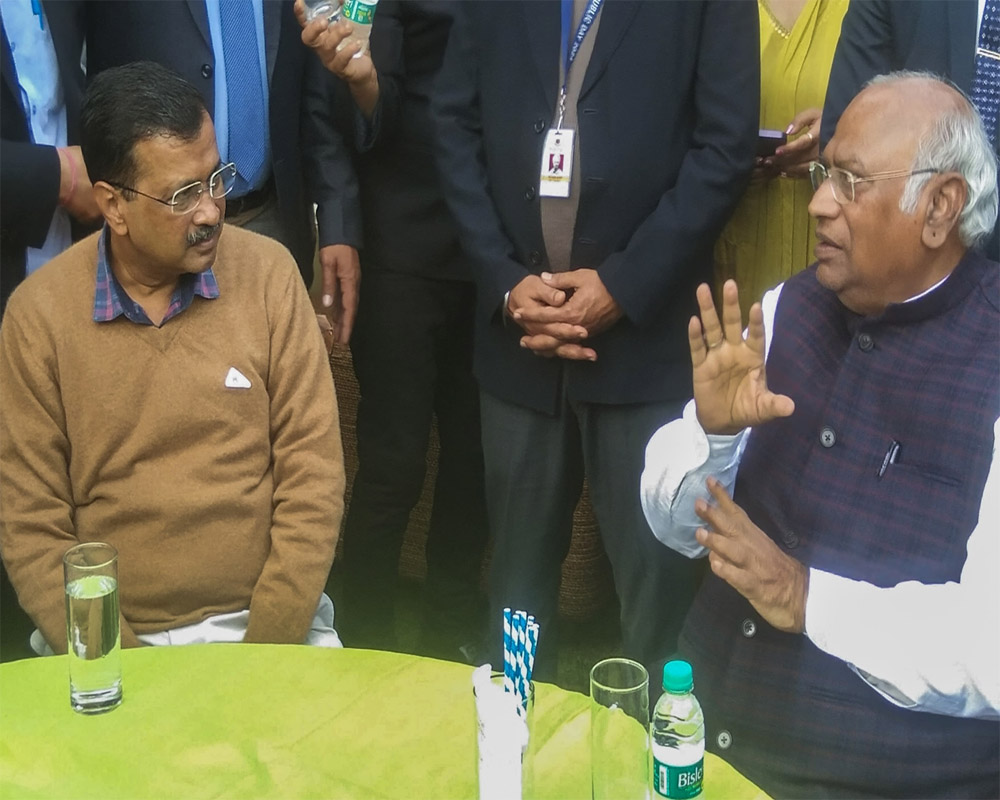 Congress-AAP talks on seat sharing in Delhi, Gujarat, Haryana in final stages: Sources