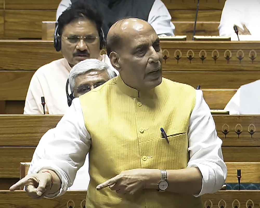 Rahul Gandhi misleading nation on Agnipath, says Rajnath Singh