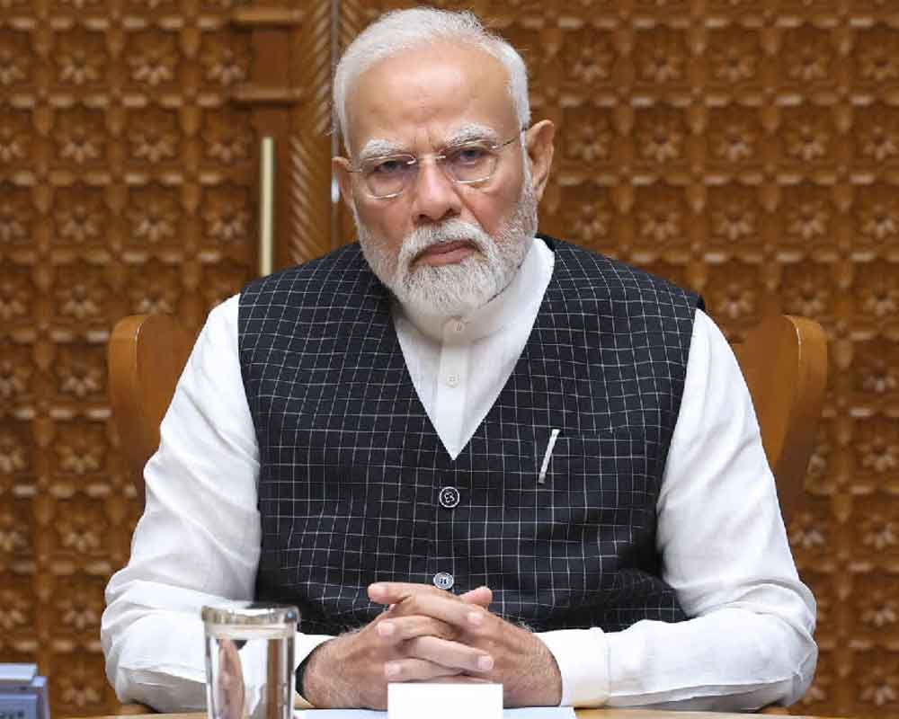 Defence secretary meets PM Modi