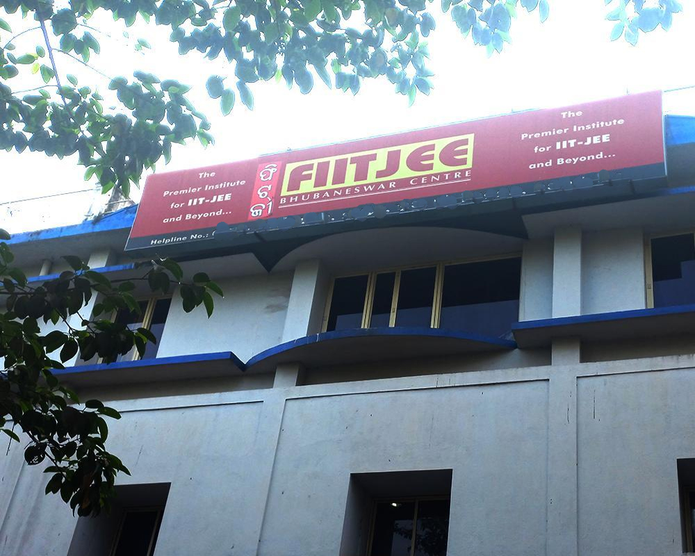 FIITJEE owner among 12 booked for closure of centres in Delhi-NCR