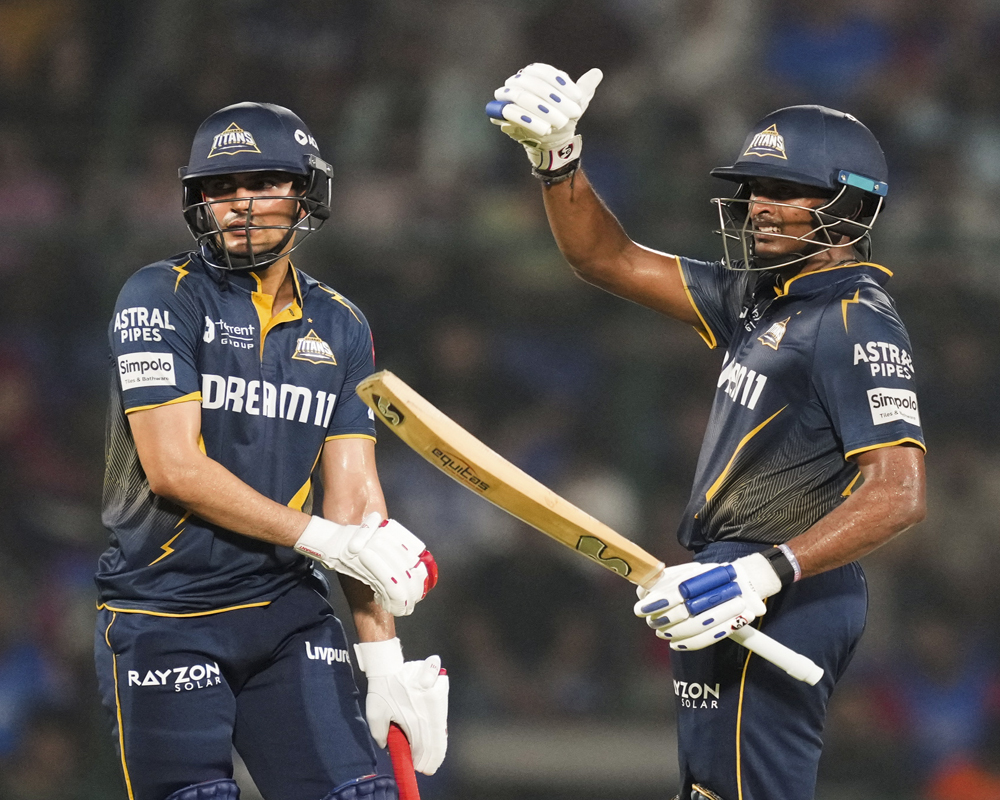 GT defeat DC by 10 wickets, qualify for the playoffs along with RCB and PBKS