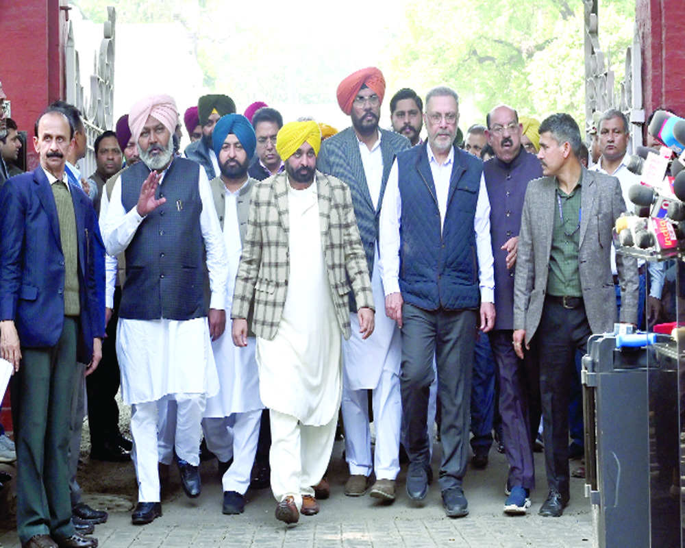 Kejriwal dismisses rumours of Punjab discord