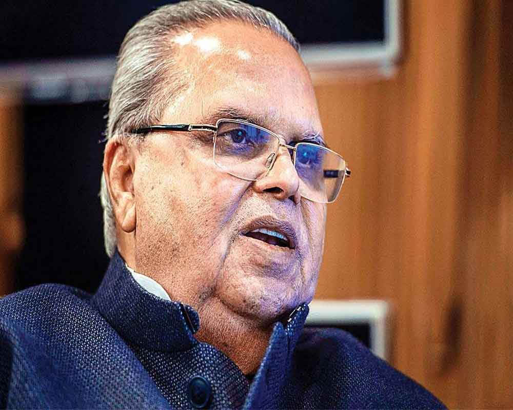 Kiru hydel corruption case: CBI files chargesheet against former J-K guv Satyapal Malik, 7 others