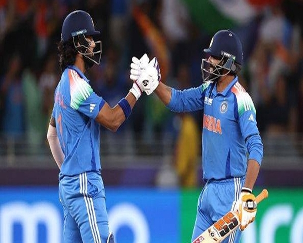 Kohli's master-class leads India into CT final with 4-wicket win over Aussies